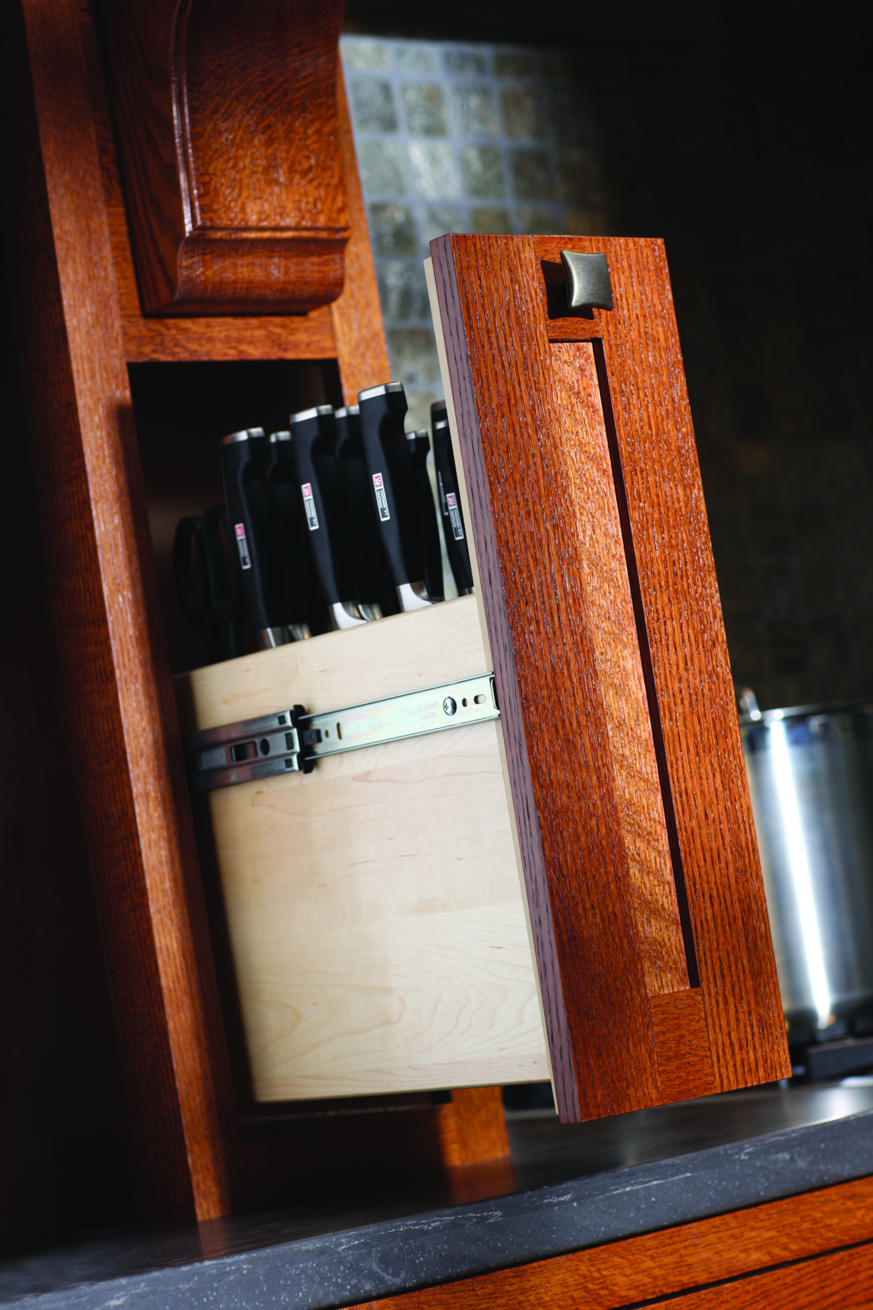 Pull-Out Cutlery Block in Wood Hood with Tower or Pillar - Dura Supreme ...